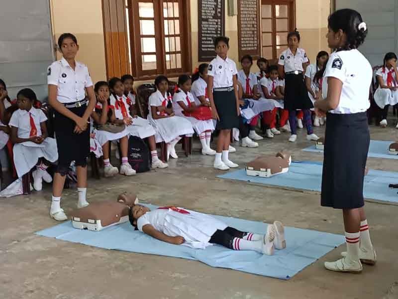 First Aid Training for Students – J/Holy Family Convent, National School